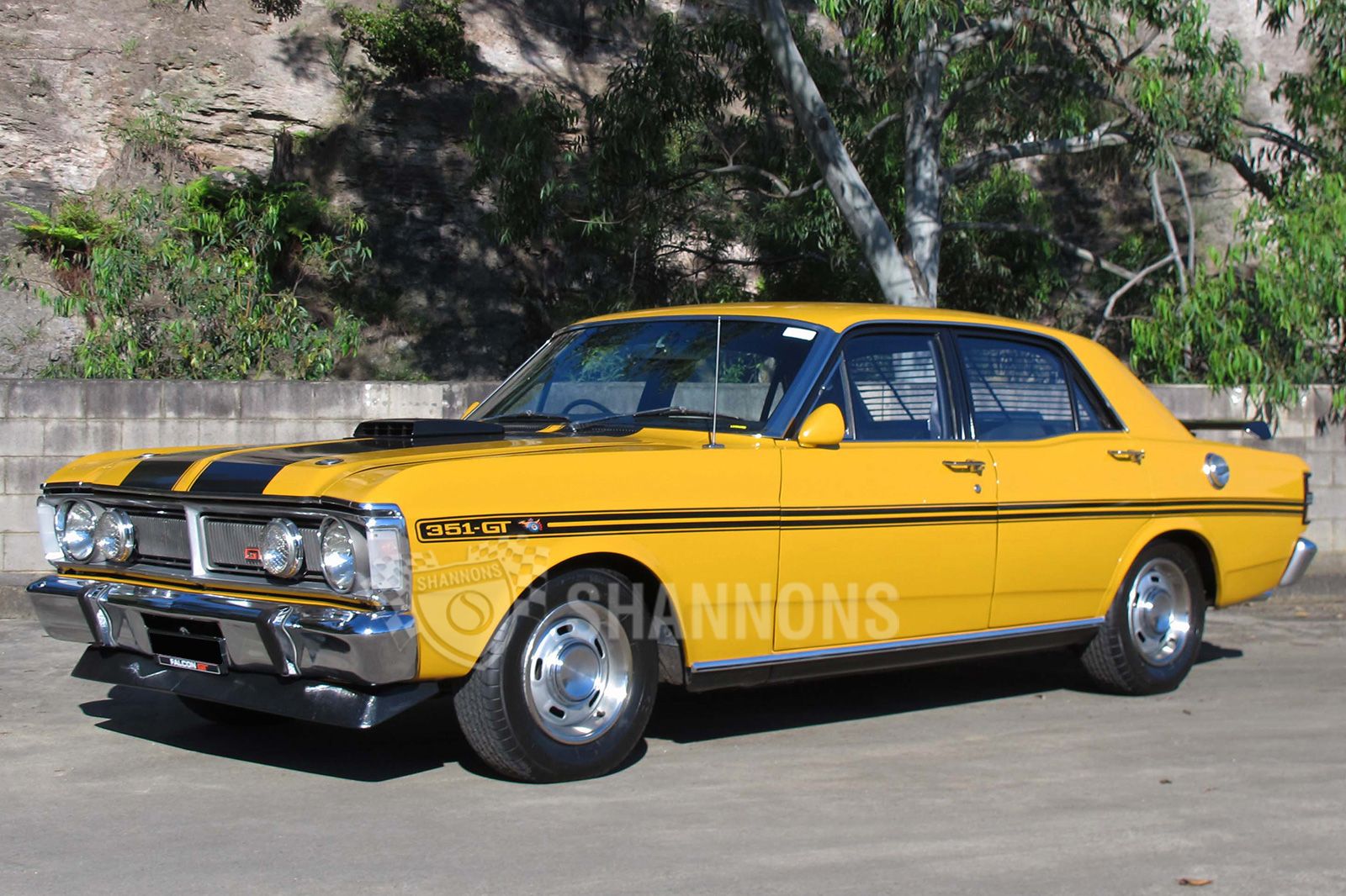 XY GT Falcon gets big bucks at Shannons auction