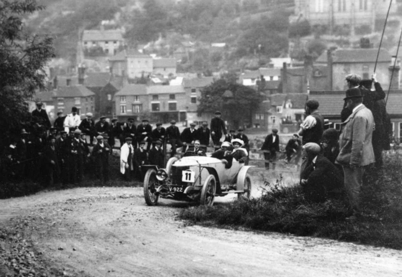 Vauxhall through the ages: Britain's first racecar
