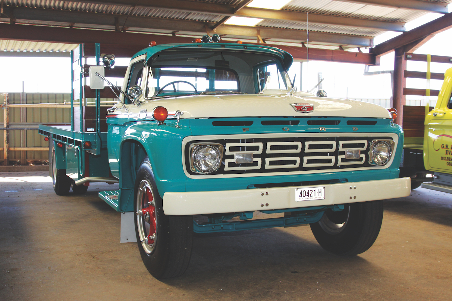 1964 Ford F600- Toybox