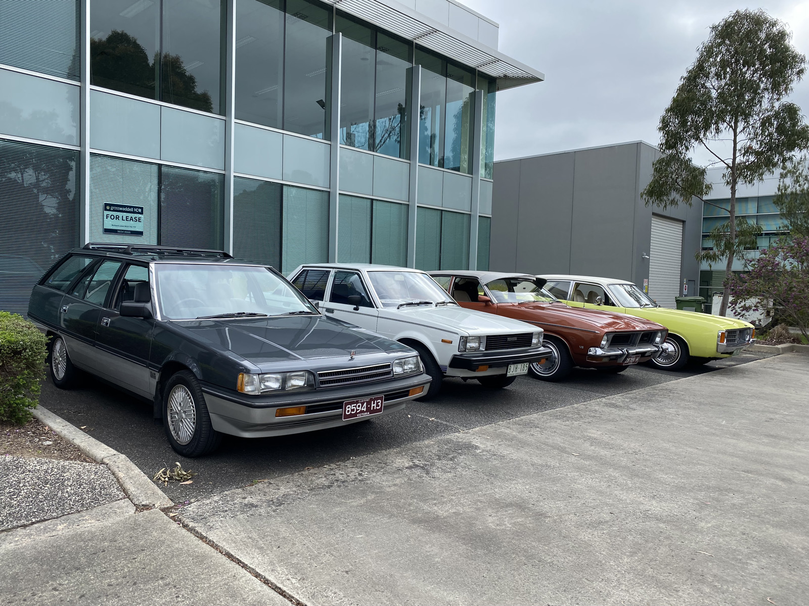 Unique Cars & Coffee 2022 - gallery 5