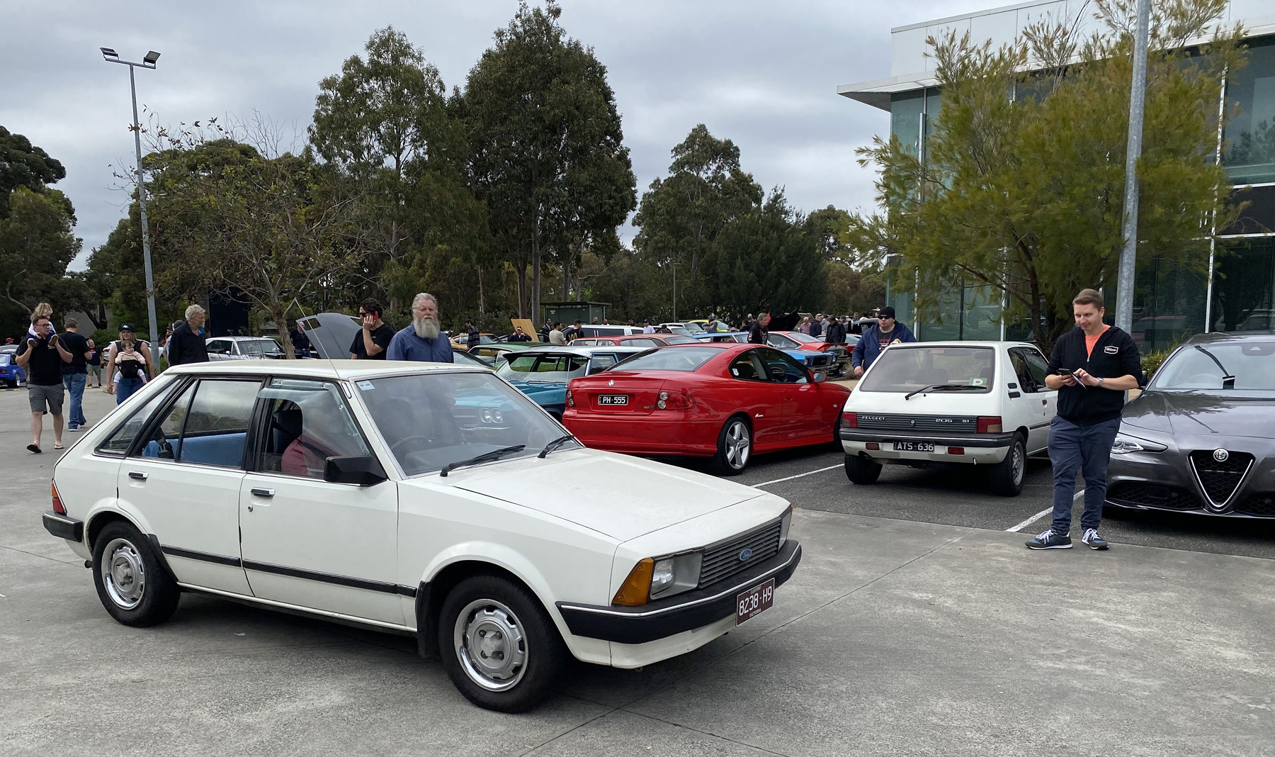 Unique Cars & Coffee 2022 - gallery 5