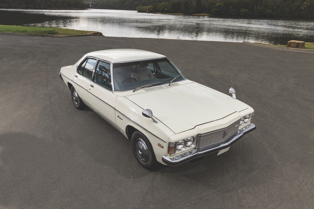 Too big in Japan - Mazda Roadpacer