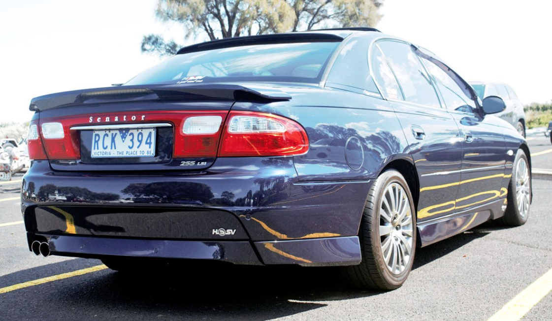 HSV Senator Signature VX