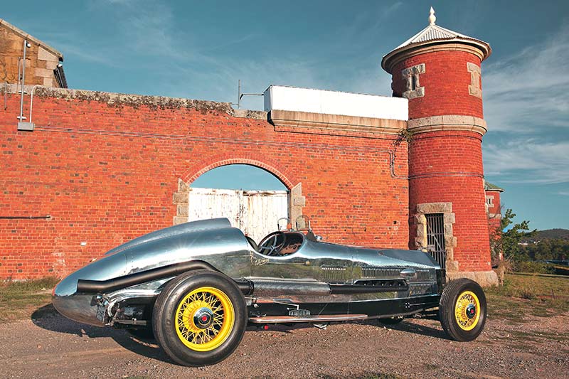 Rod Hadfield's Rolls-Royce Meteor V12-Powered Warman Special
