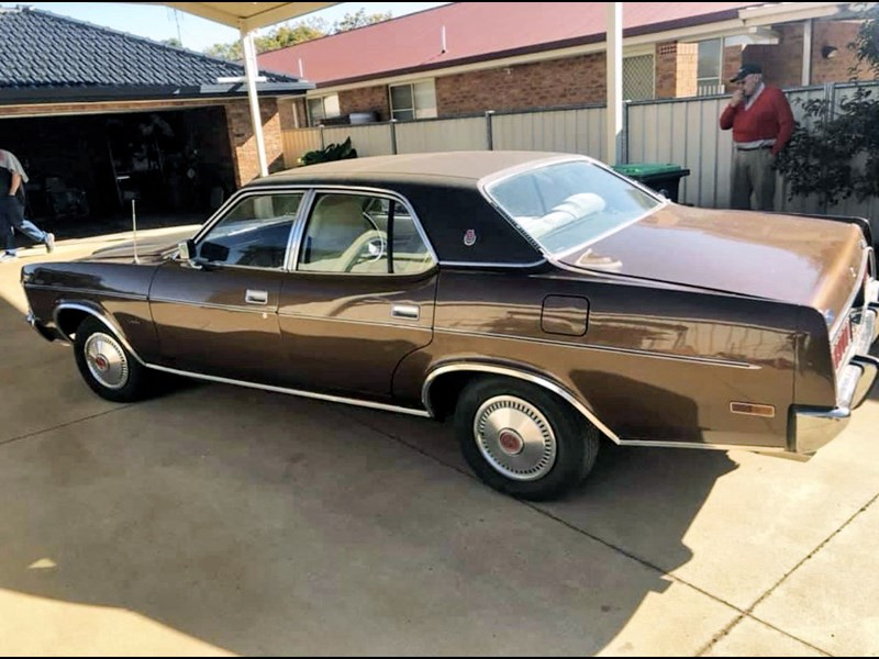 1977 Ford Fairlane ZH Marquis – Today’s Tempter