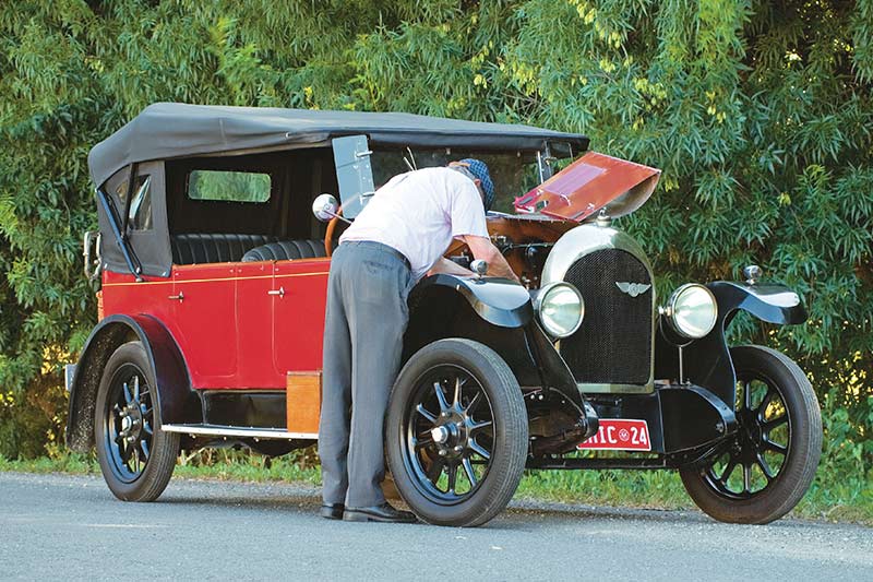 Bygone Brands - Chic