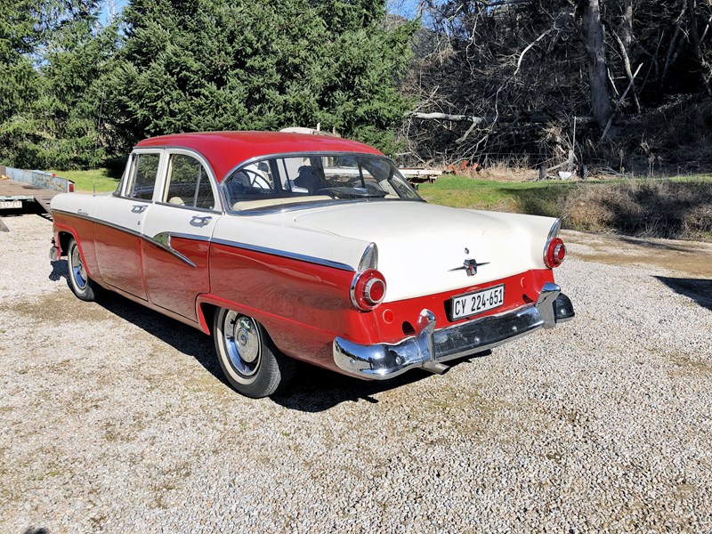 1956 Ford Customline - today's tempter
