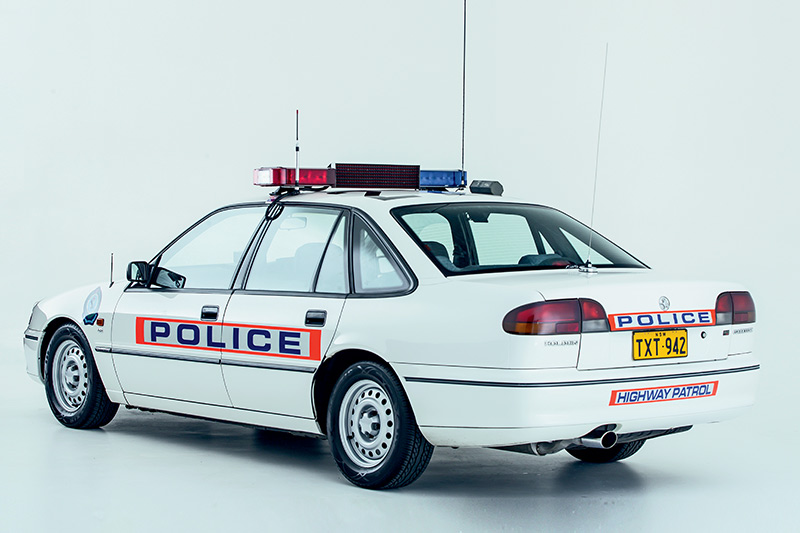 1995/96 Holden Commodore VS Executive Ex-Police Car