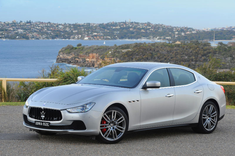 Motorclassica 2015 attracts record number of car manufacturers