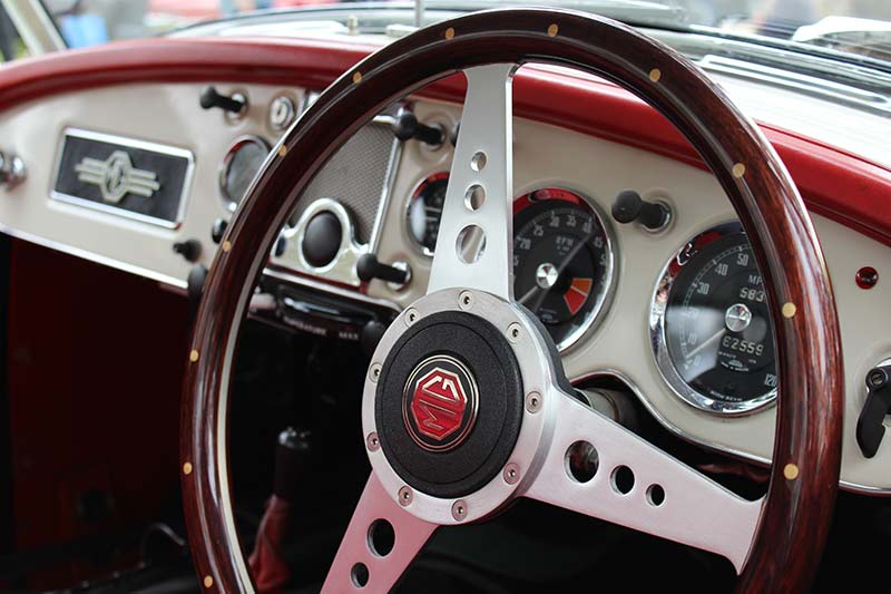 Flashback: MGA - Tassie Historic Racers #3