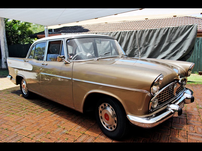 Simca Vedette - today's tempter