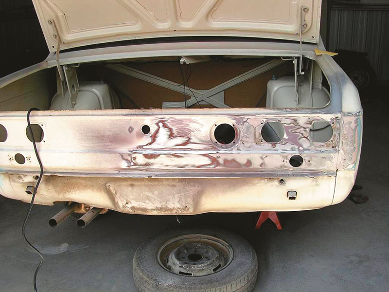 1968 Singer Vogue: Reader Resto