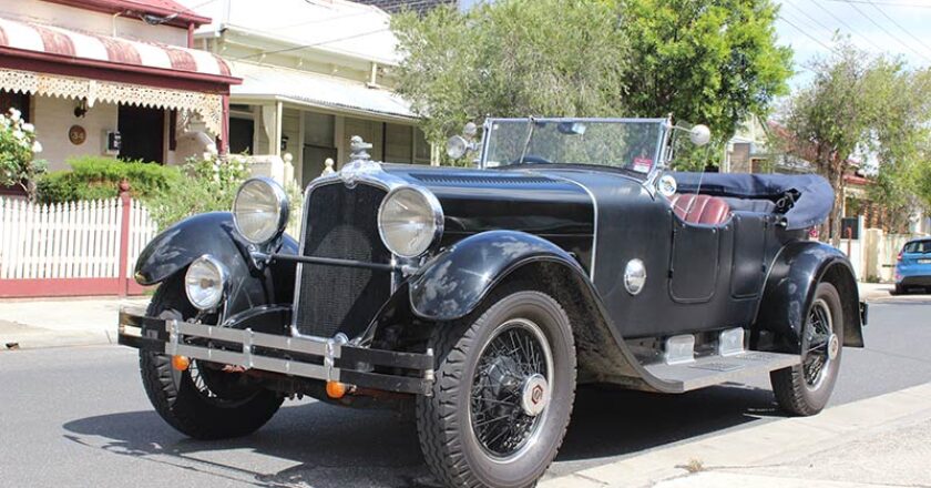 Stutz Vertical 8 tourer up for auction - Trade Unique Cars