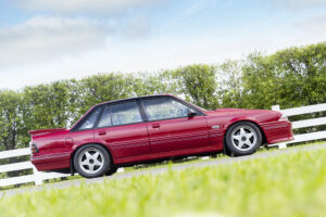 HDT VL Group A leads new Unique Cars mag - Trade Unique Cars