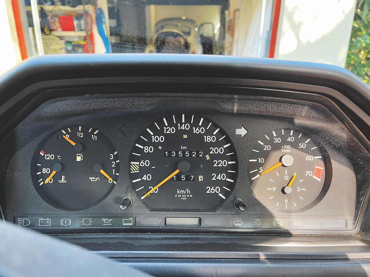 1993 Mercedes-Benz E320 W124 - Phil's Picks - Trade Unique Cars