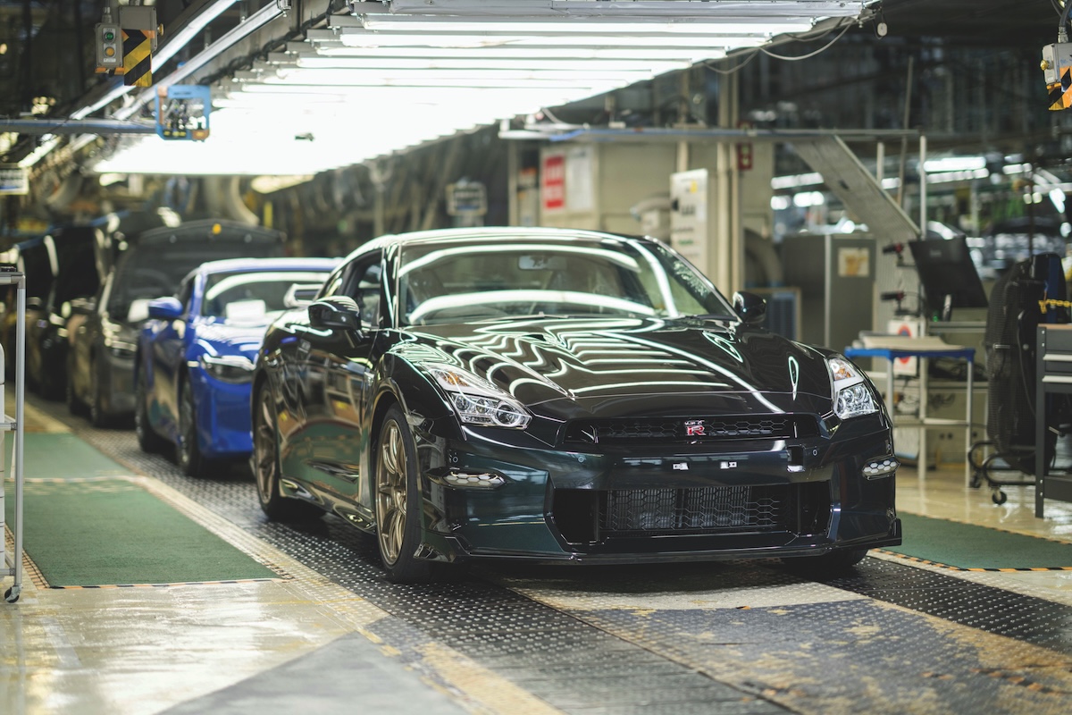 Nissan says a final farewell to the infamous R35 GT-R Godzilla - Trade ...