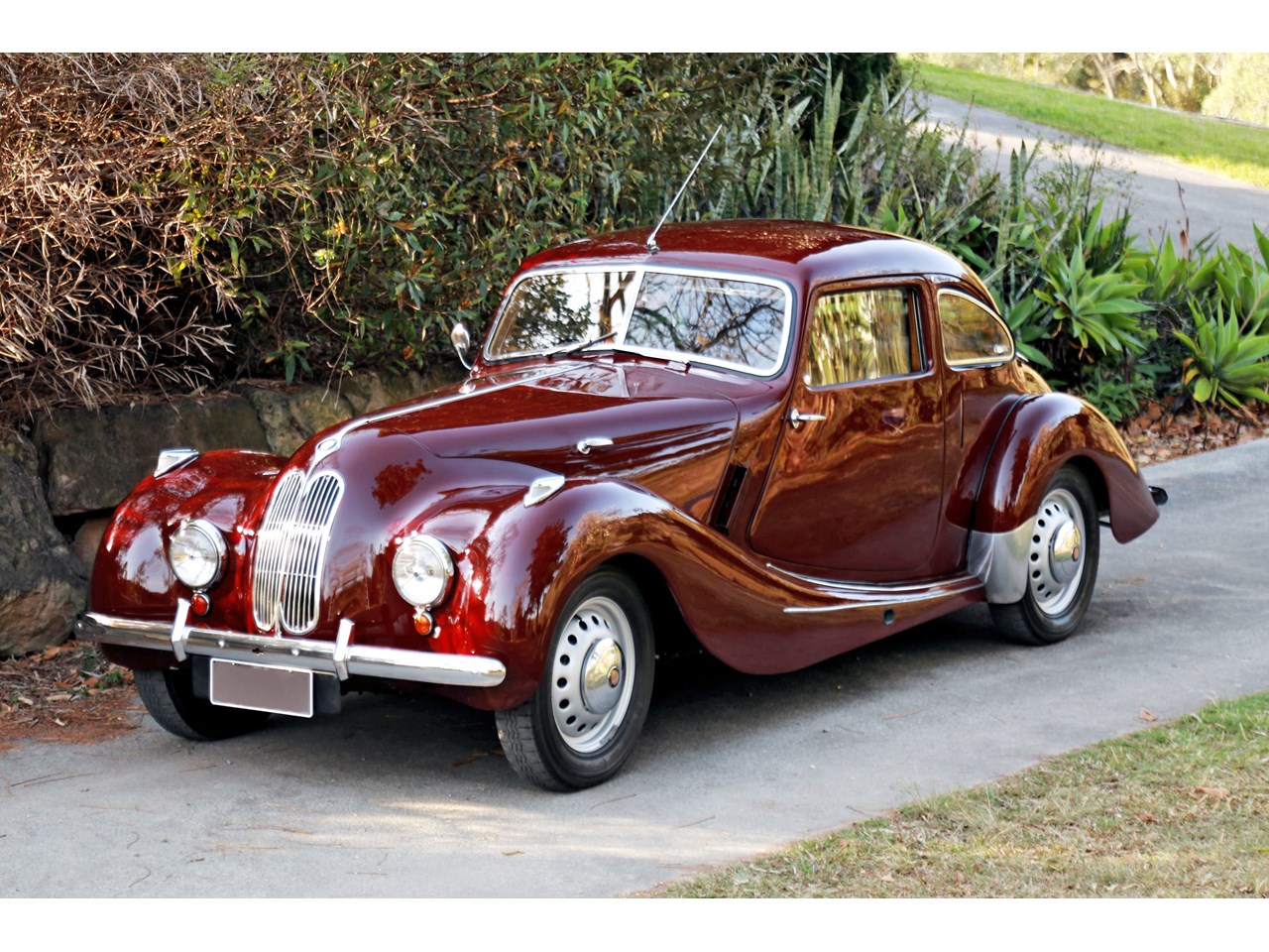 1949 Bristol 400 – today's tempter - Trade Unique Cars
