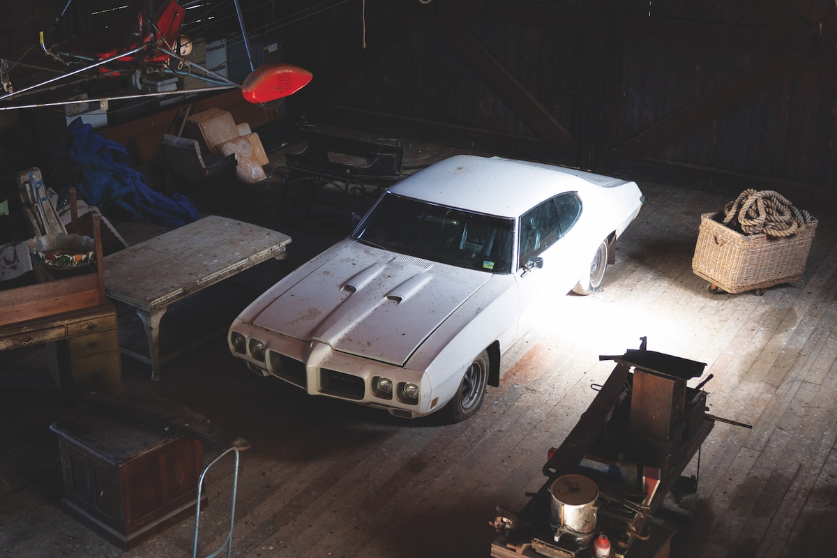 '72 Ford Falcon XY Panel Van, 1971 Charger and more - Auction Action ...